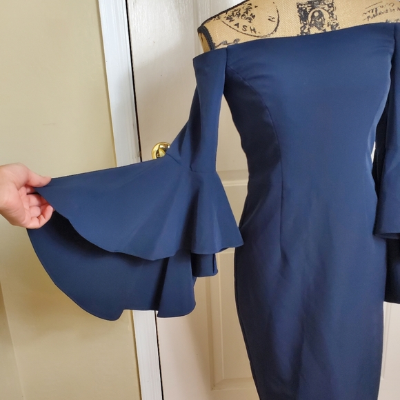 Milly | Dresses | Milly Black Selena Italian Cady Bell Sleeve Midi ...